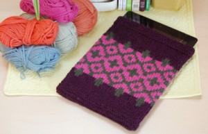 Free Pattern: Tablet Cozy by Kristin Nicholas – Knitting