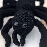 Flat Knit Spider for Your Halloween Decor – Knitting