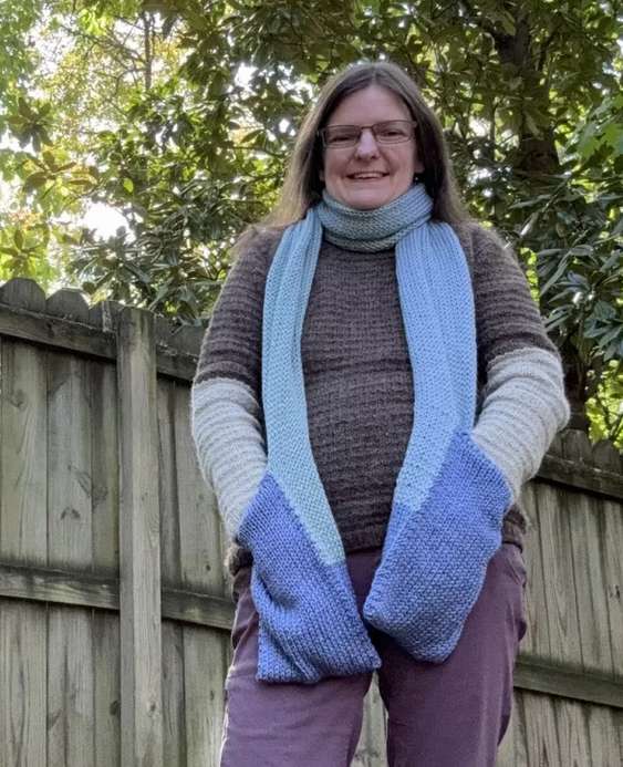 Knit a Simple Pocket Scarf on a Circular Knitting Machine – Knitting